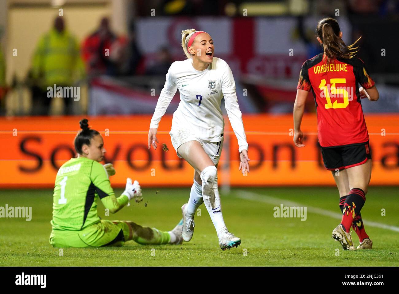 England's Chloe Kelly (centre) celebrates scoring their side's third ...