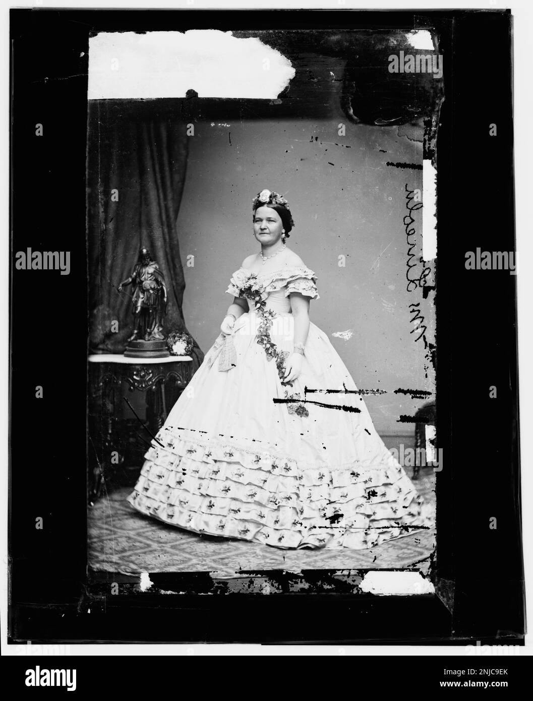 Portrait of Mrs. Abraham Lincoln, wife of U.S. President Abraham ...