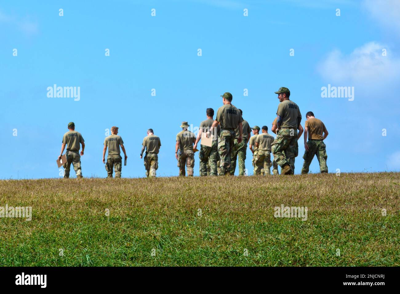 U.S. Army Leapfest judges preparing for jumpers on Glen Rock Drop Zone ...