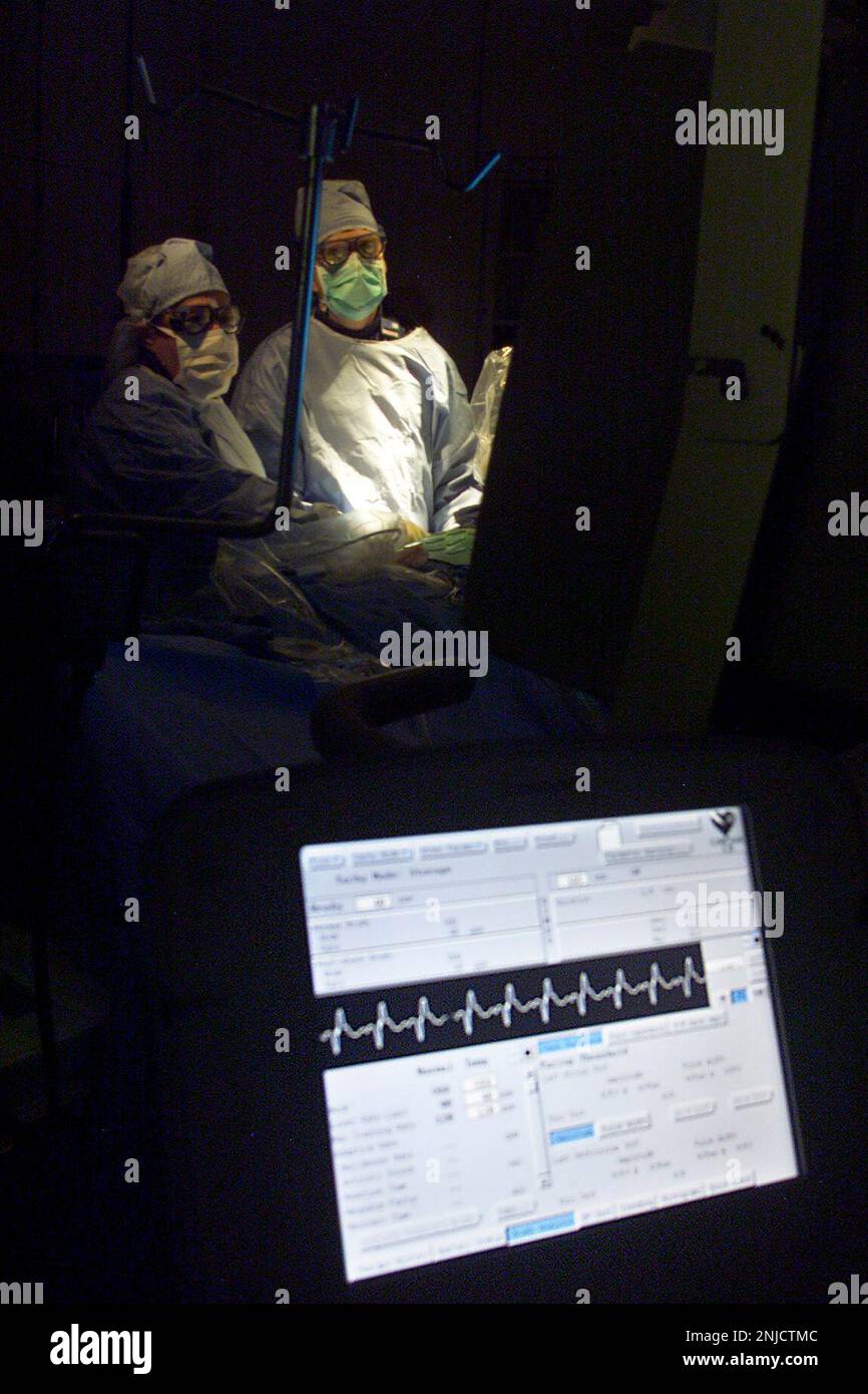 HEART4-C-25JUL01-MT-LH--The newest development in cardiac rhythym ...