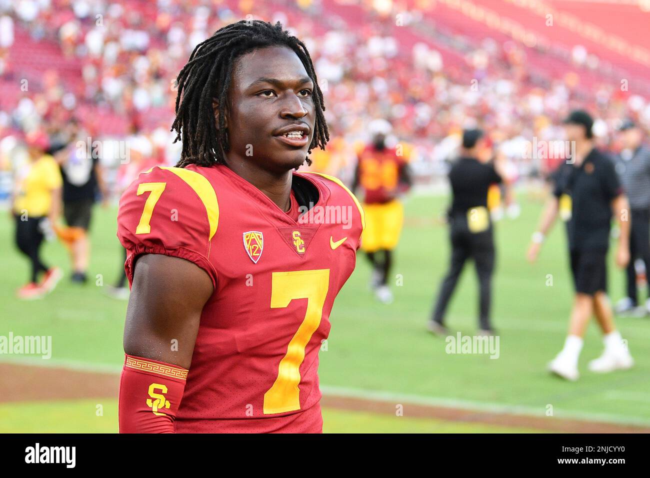 LOS ANGELES, CA - SEPTEMBER 03: USC Trojans defensive back Calen ...