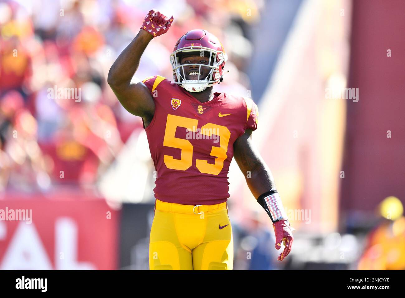 LOS ANGELES, CA - SEPTEMBER 03: USC Trojans linebacker Shane Lee (53 ...