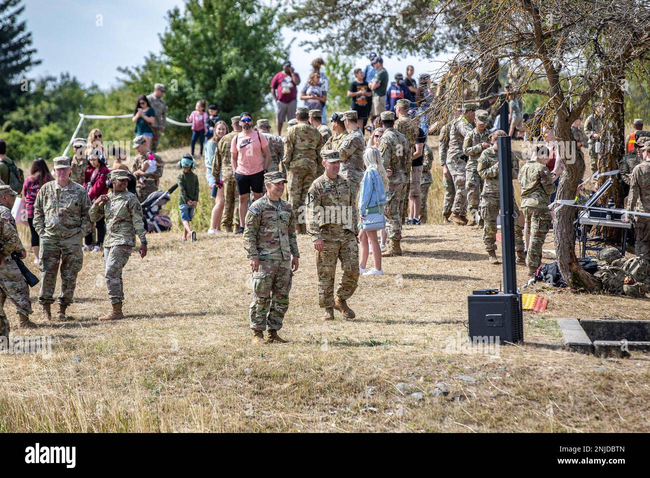 U.S. Army Lt. Col. David Roman, commander, and Command. Sgt. Maj Robert ...