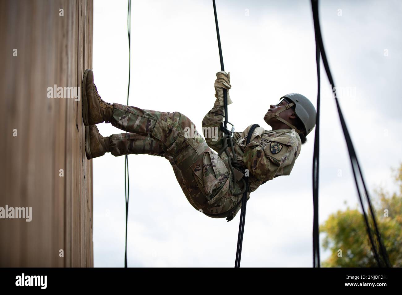 34 foot tower hi-res stock photography and images - Alamy