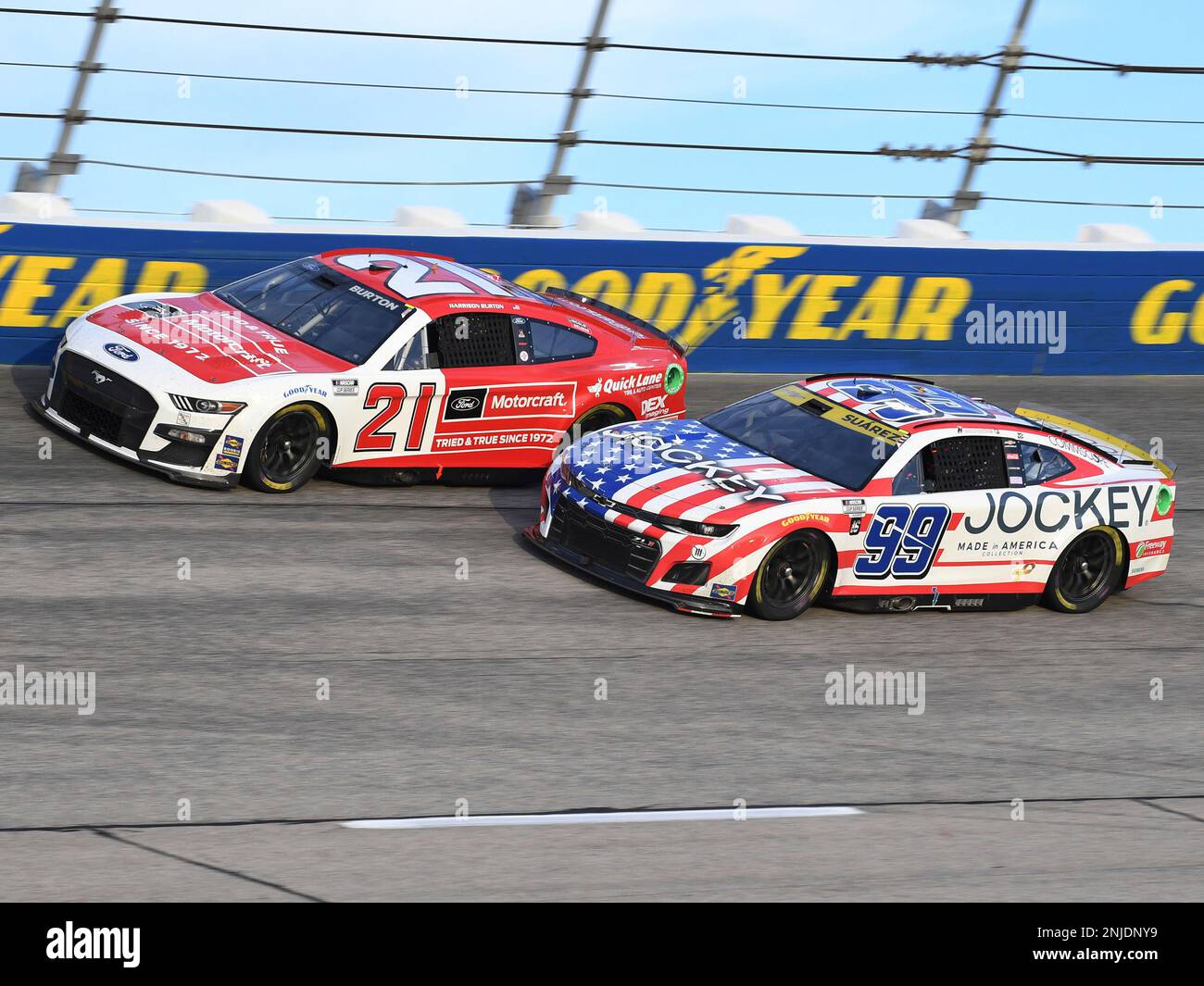 DARLINGTON, SC - SEPTEMBER 04: Harrison Burton (#21 Wood Brothers ...