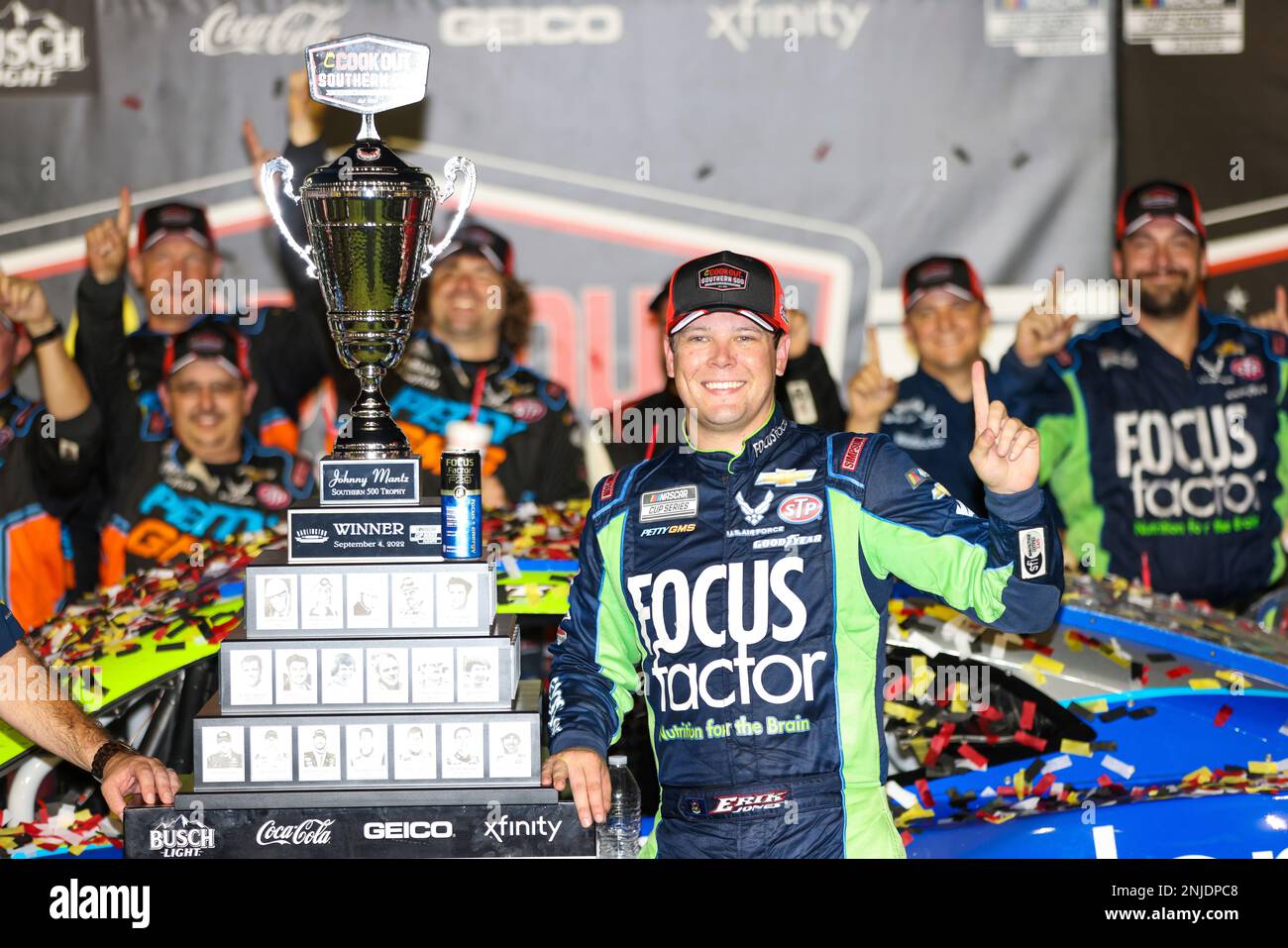 DARLINGTON, SC - SEPTEMBER 04: Erik Jones, driver of the (43 ...
