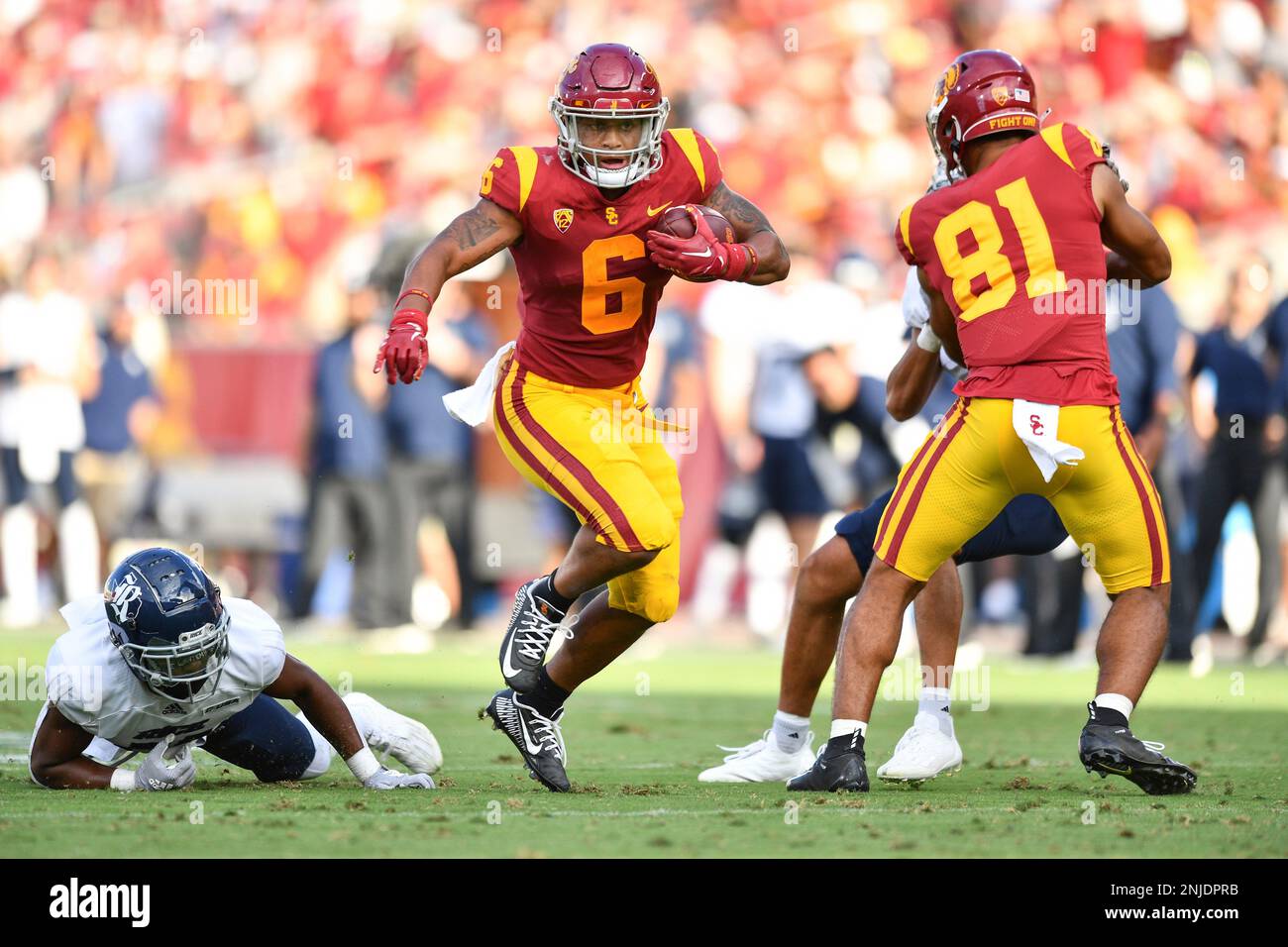 LOS ANGELES, CA - SEPTEMBER 03: USC Trojans running back Austin Jones ...