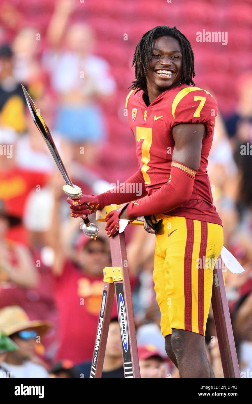 LOS ANGELES, CA - SEPTEMBER 03: USC Trojans defensive back Calen ...