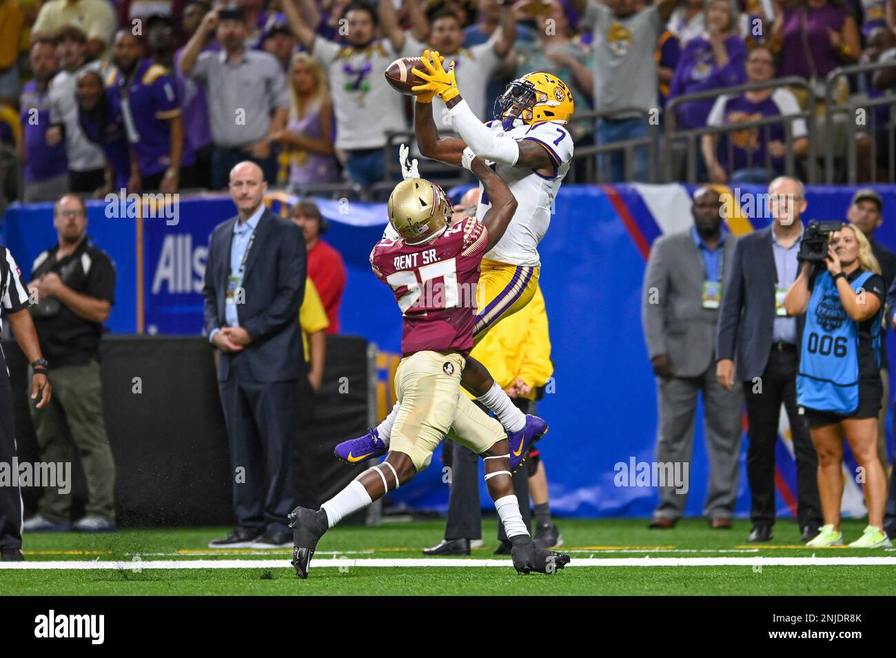 NEW ORLEANS, LA - SEPTEMBER 04: LSU wide receiver Kayshon Boutte (7 ...