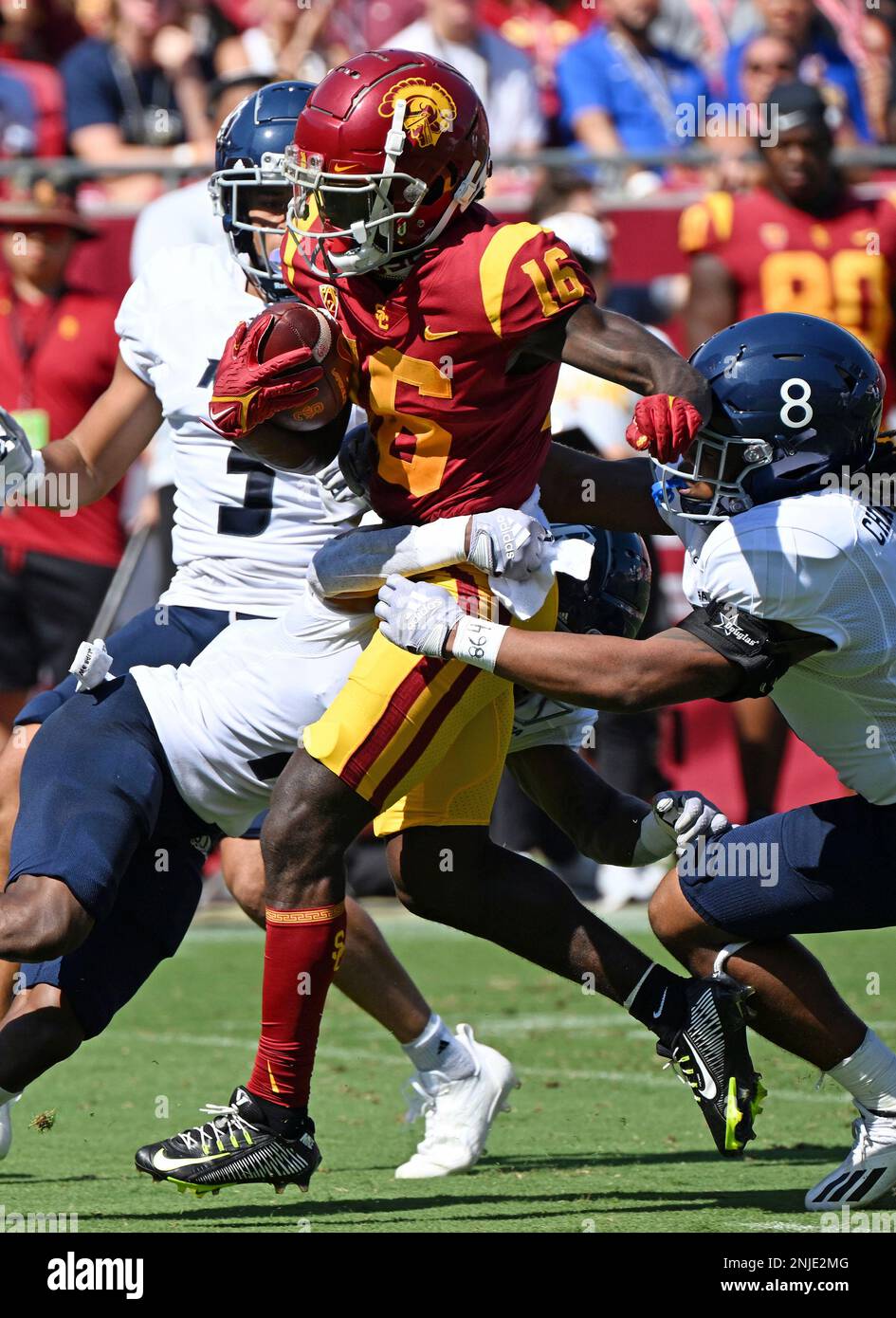 LOS ANGELES, CA - SEPTEMBER 03: USC Trojans wide receiver Tahj ...