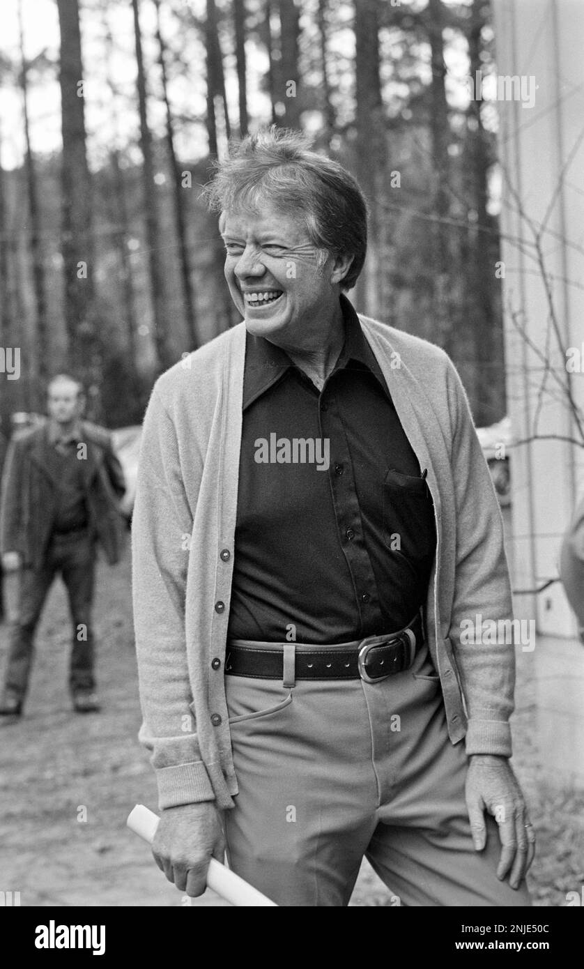 President elect Jimmy Carter welcomes the Democratic Party leadership ...