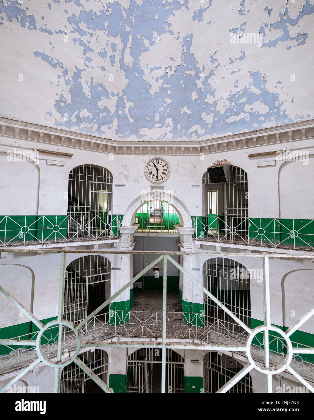 Prison hospital wing hi-res stock photography and images - Alamy