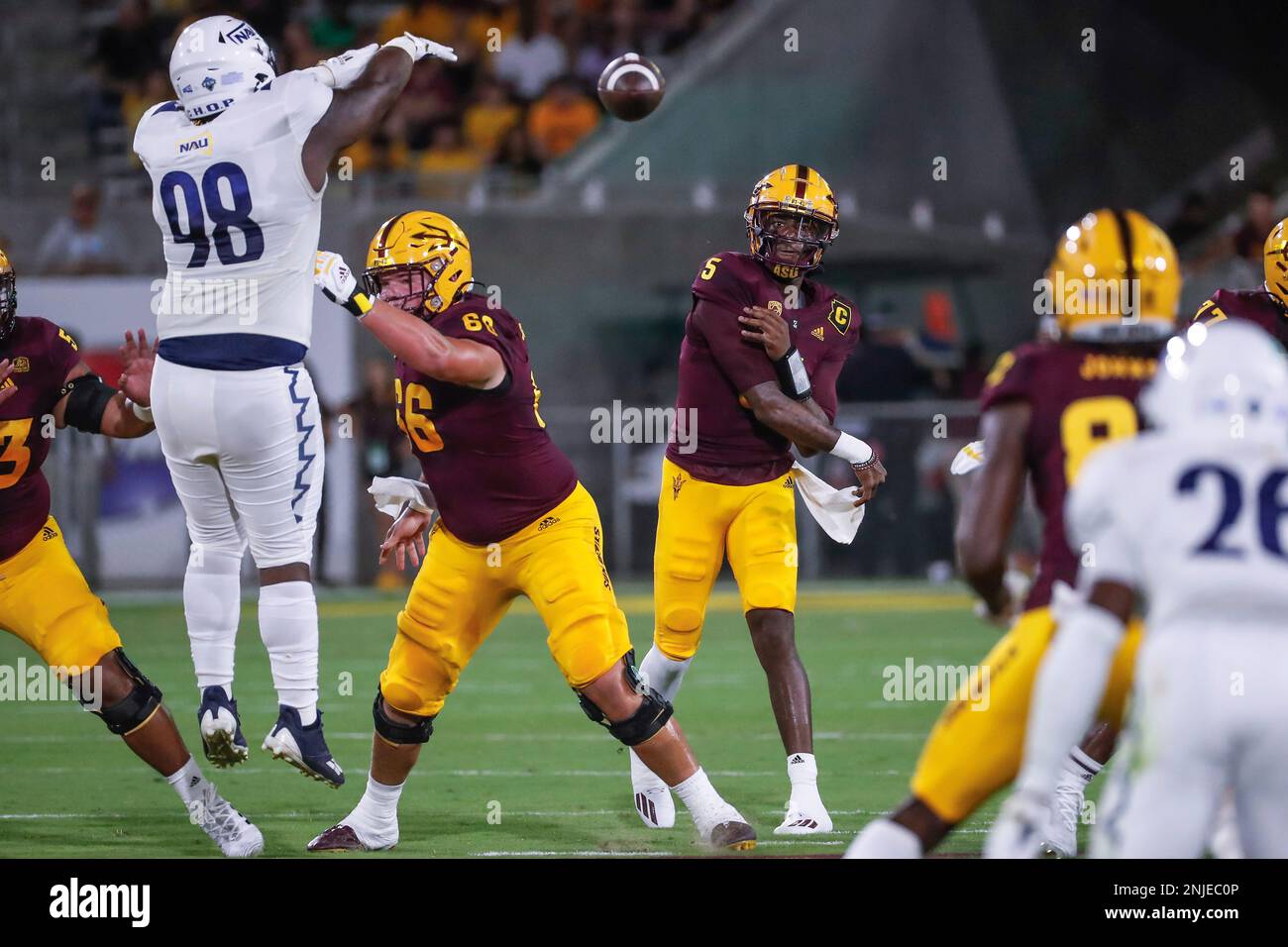TEMPE, AZ - SEPTEMBER 01: Arizona State Sun Devils quarterback Emory ...