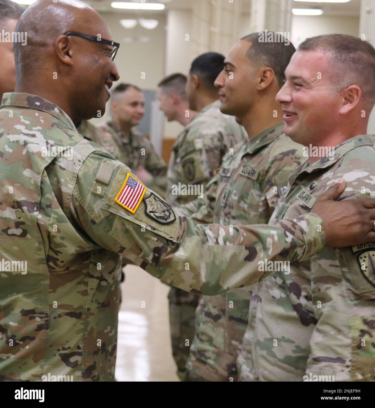A 5-Soldier team from the Illinois Army National Guard's 6th Battalion ...