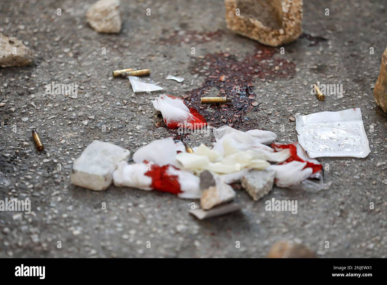Nablus, Gaza. 22nd Feb, 2023. Palestinians throw stones at Israeli army ...