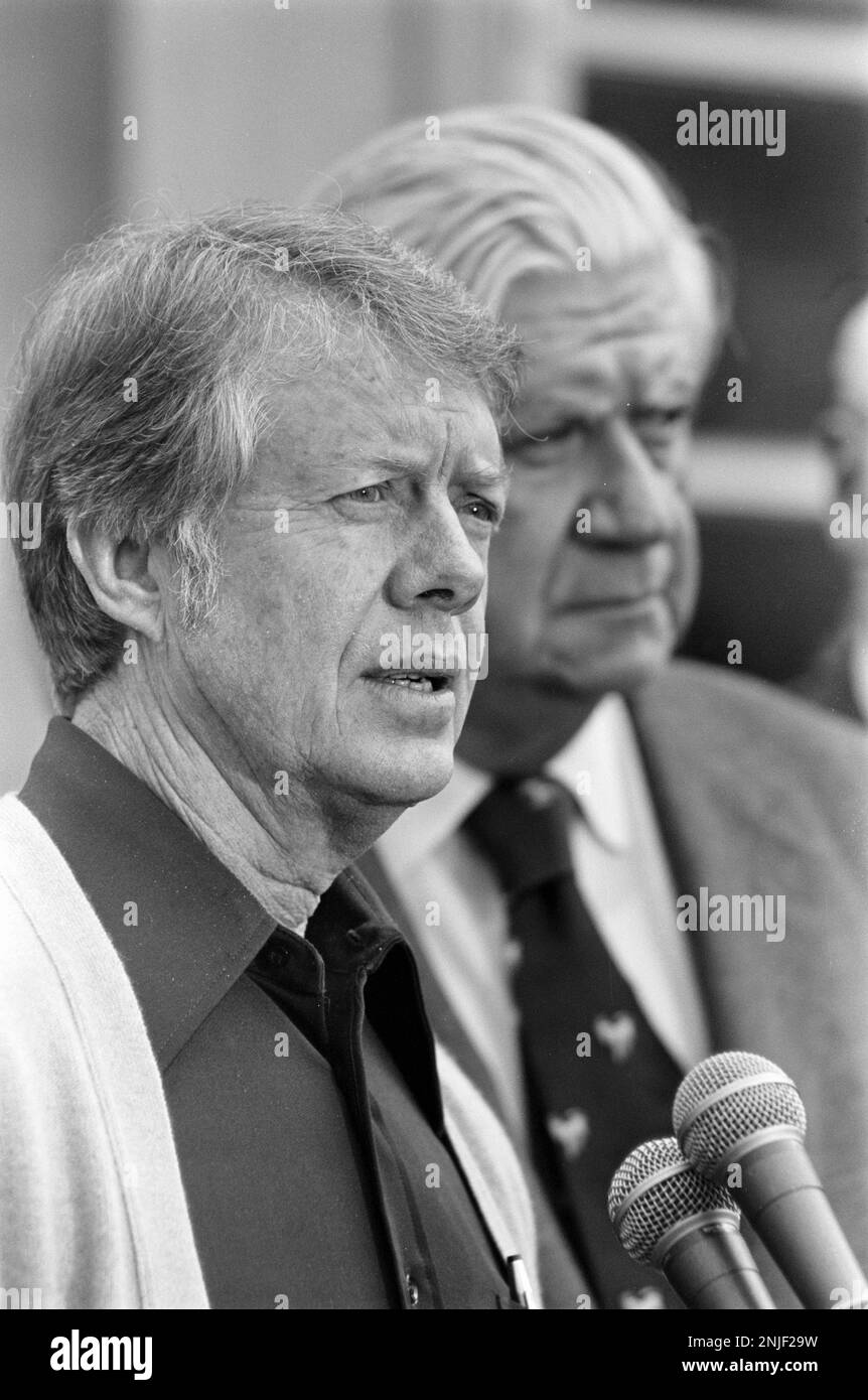 President elect Jimmy Carter and Tip Oneill at Carter's Pond House in ...