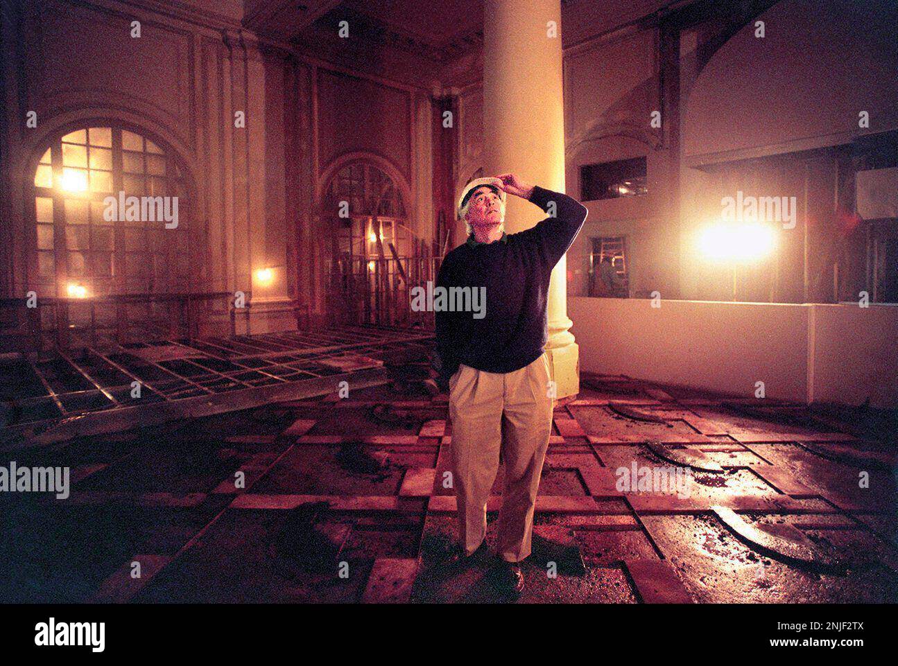 BILL KIMPTON AT HIS LATEST PROJECT THE HOTEL MONACO (LIZ HAFALIA/San ...