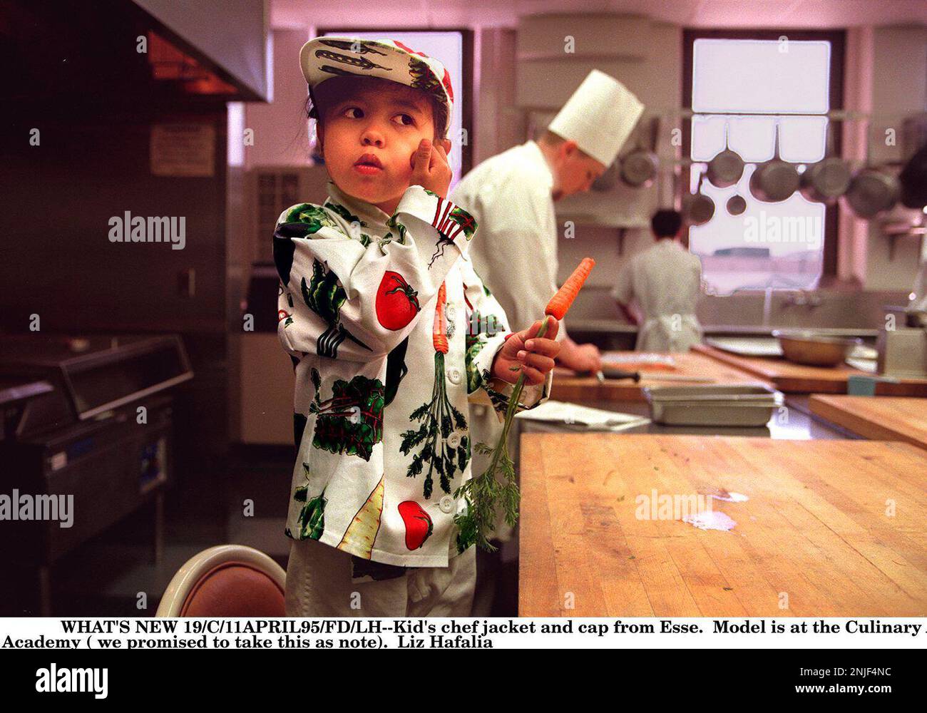 PROFESSIONAL KITCHEN WEAR IN ALL SIZES INCLUDING CHILDREN (LIZ HAFALIA ...