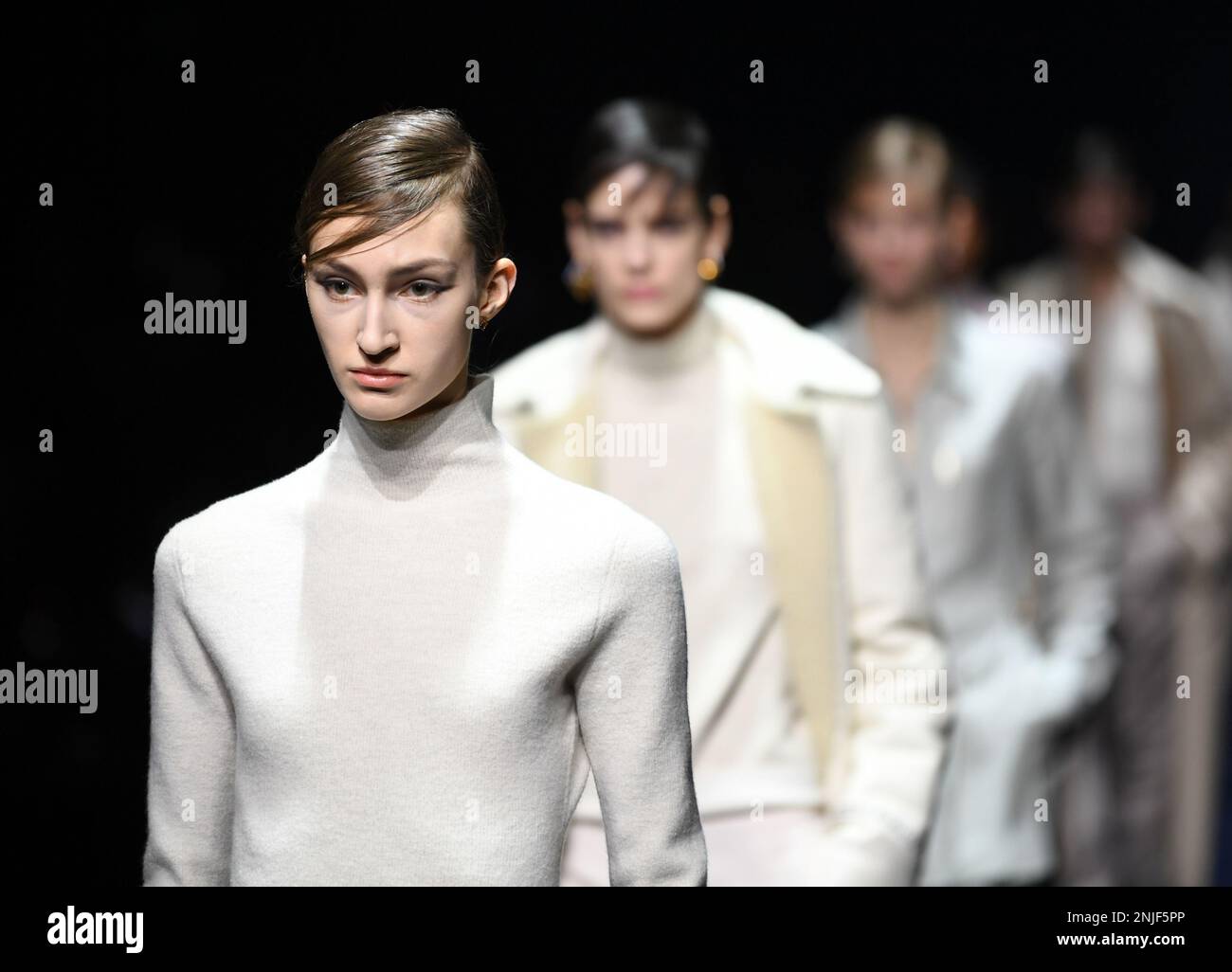 Fendi fall winter 2023 2024 hi-res stock photography and images - Alamy