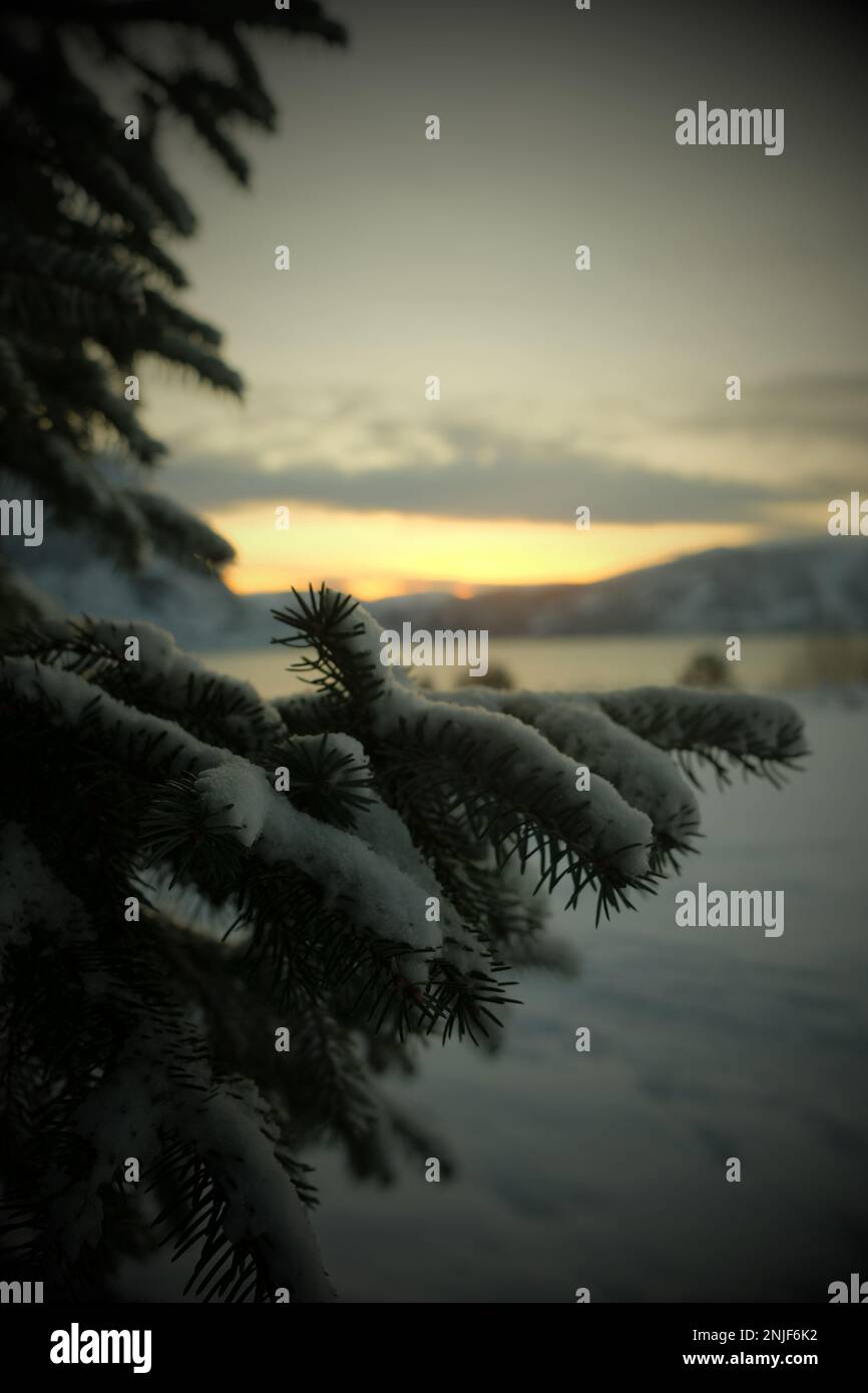 Panorama innevato hi-res stock photography and images - Alamy