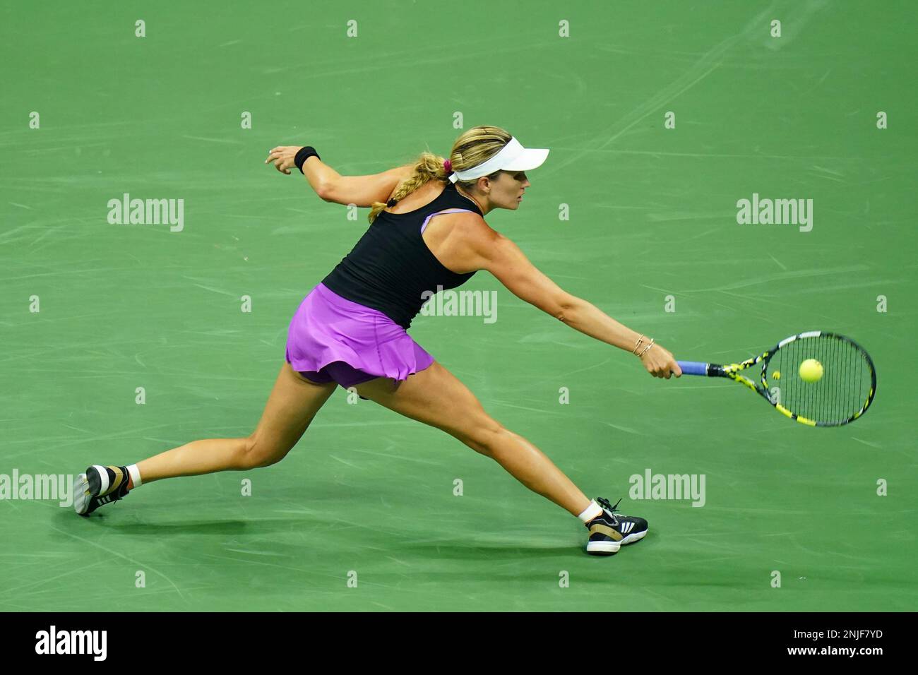 Danielle Collins in action during a women's singles match at the 2022 ...