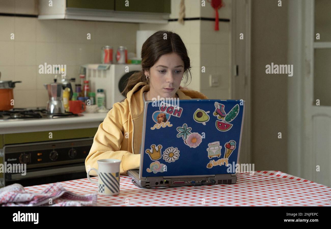 IN LOVE ALL OVER AGAIN, (aka MEET CUTE, aka TODAS LAS VECES QUE NOS ...