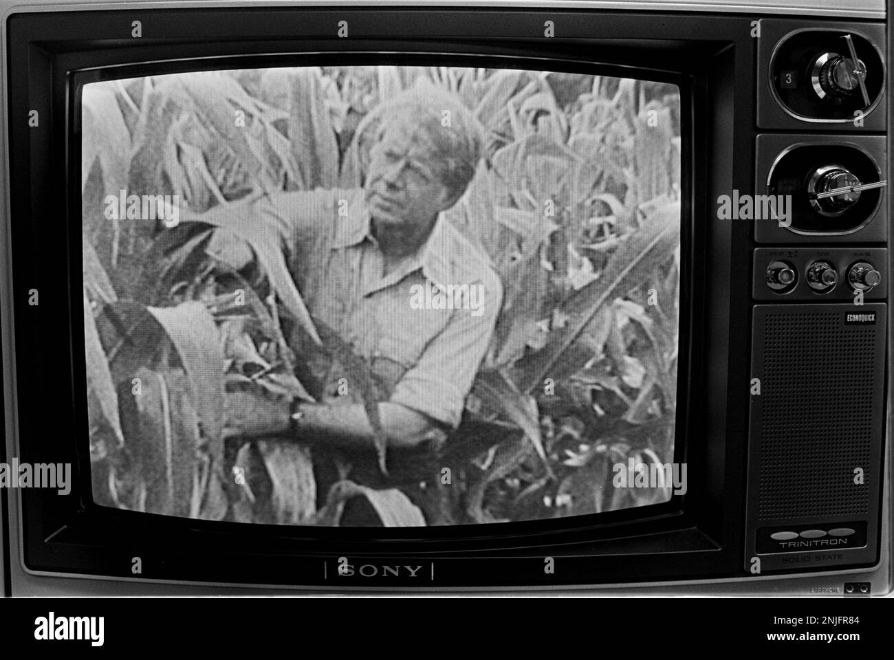 Sony tv 1970s hi-res stock photography and images - Alamy
