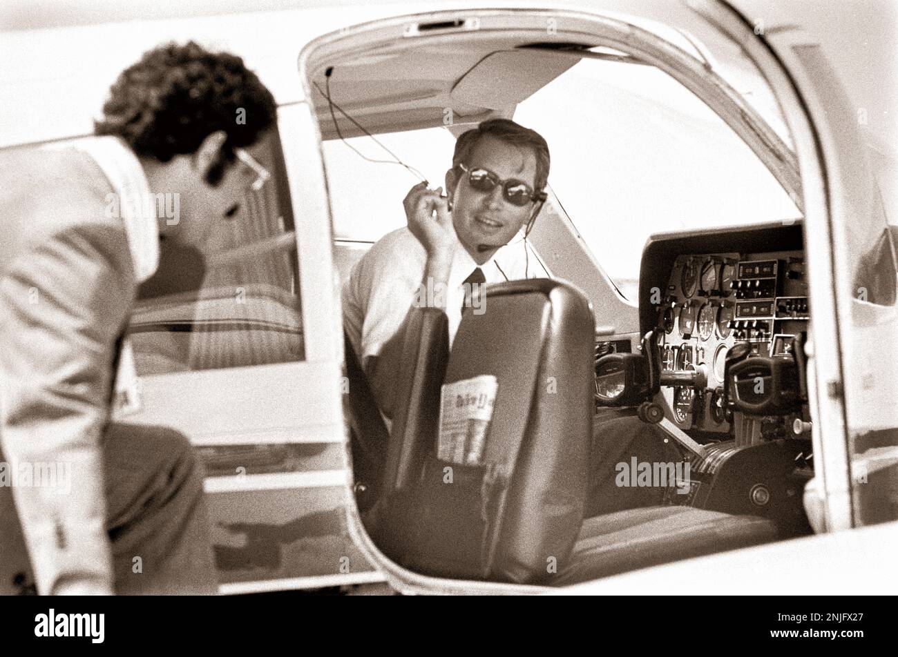 Jimmy carter campaign 1975 hi-res stock photography and images - Alamy