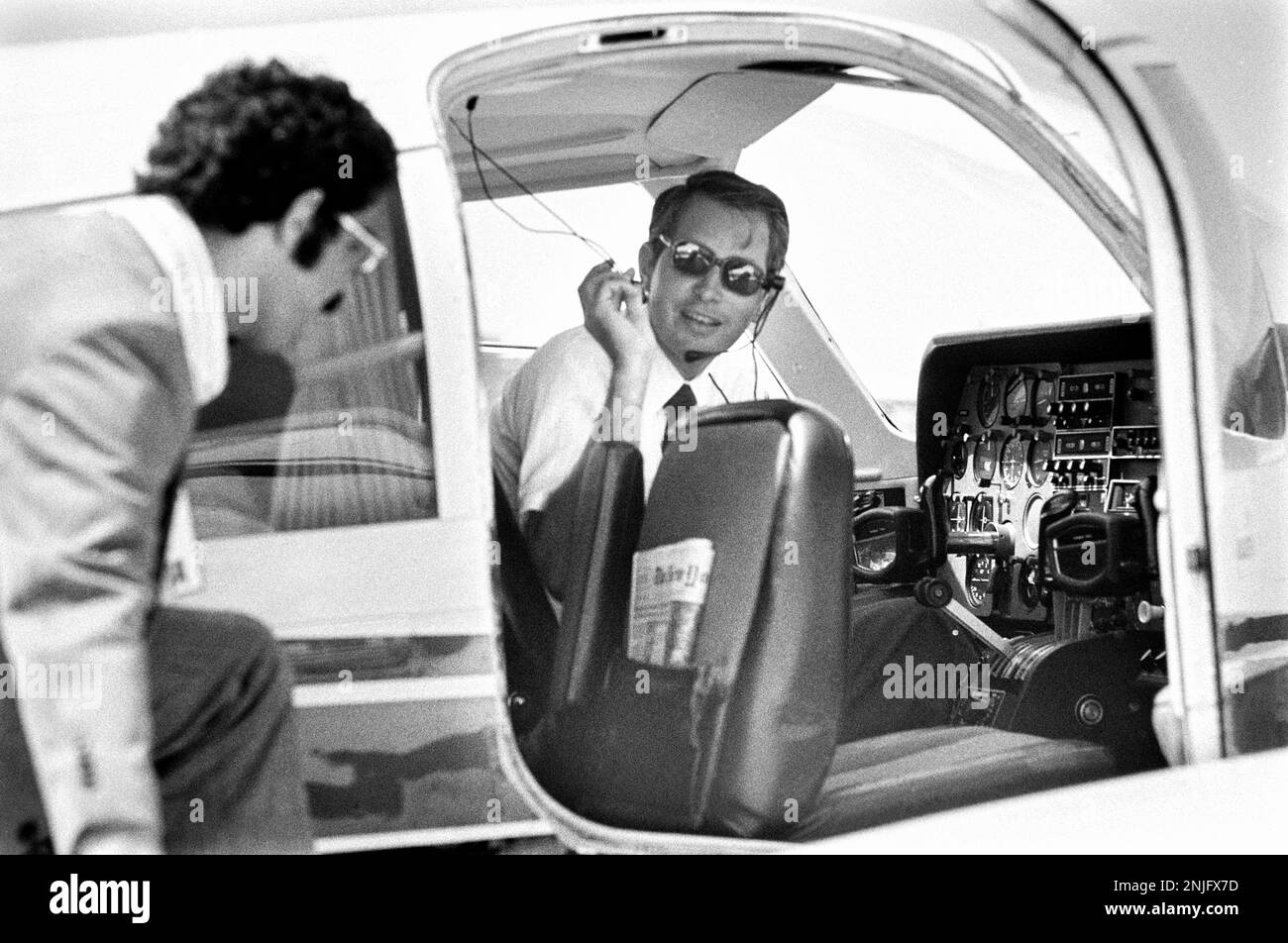 Jimmy carter campaign 1975 Black and White Stock Photos & Images - Alamy