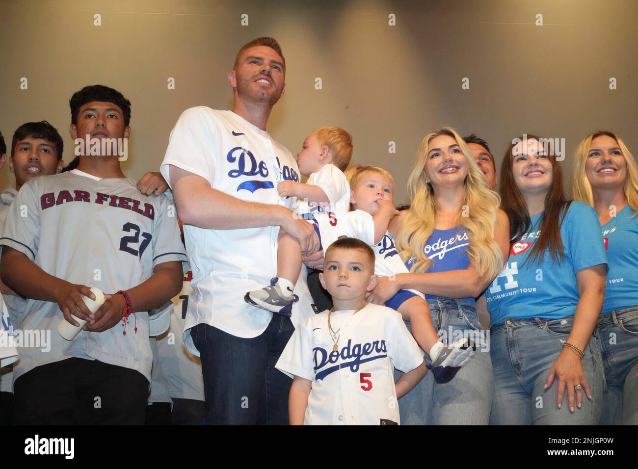 Los Angeles Dodgers first baseman Freddie Freeman and wife Chelsea ...