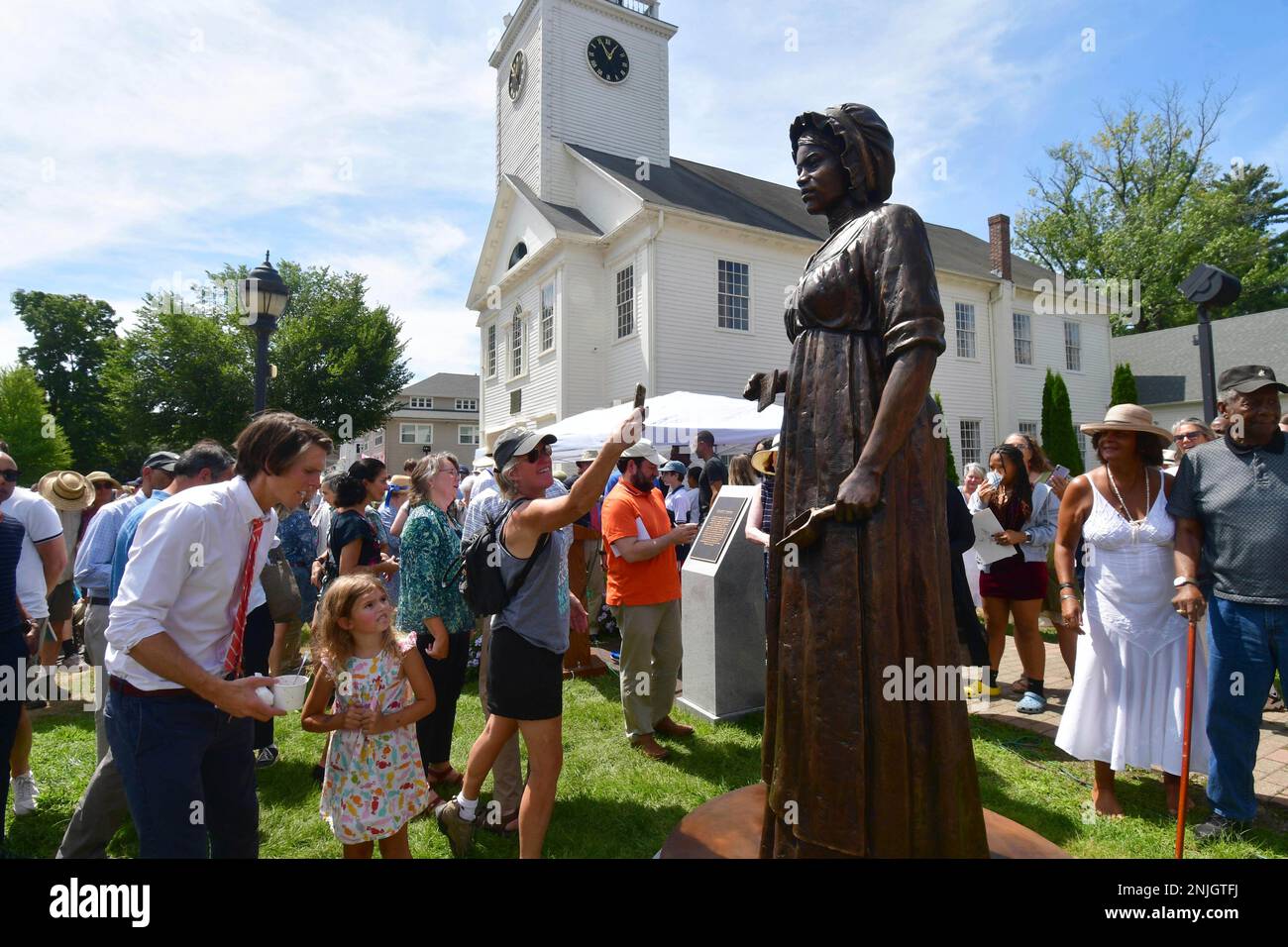 A monument of civil rights pioneer Elizabeth Freeman is unveiled in ...