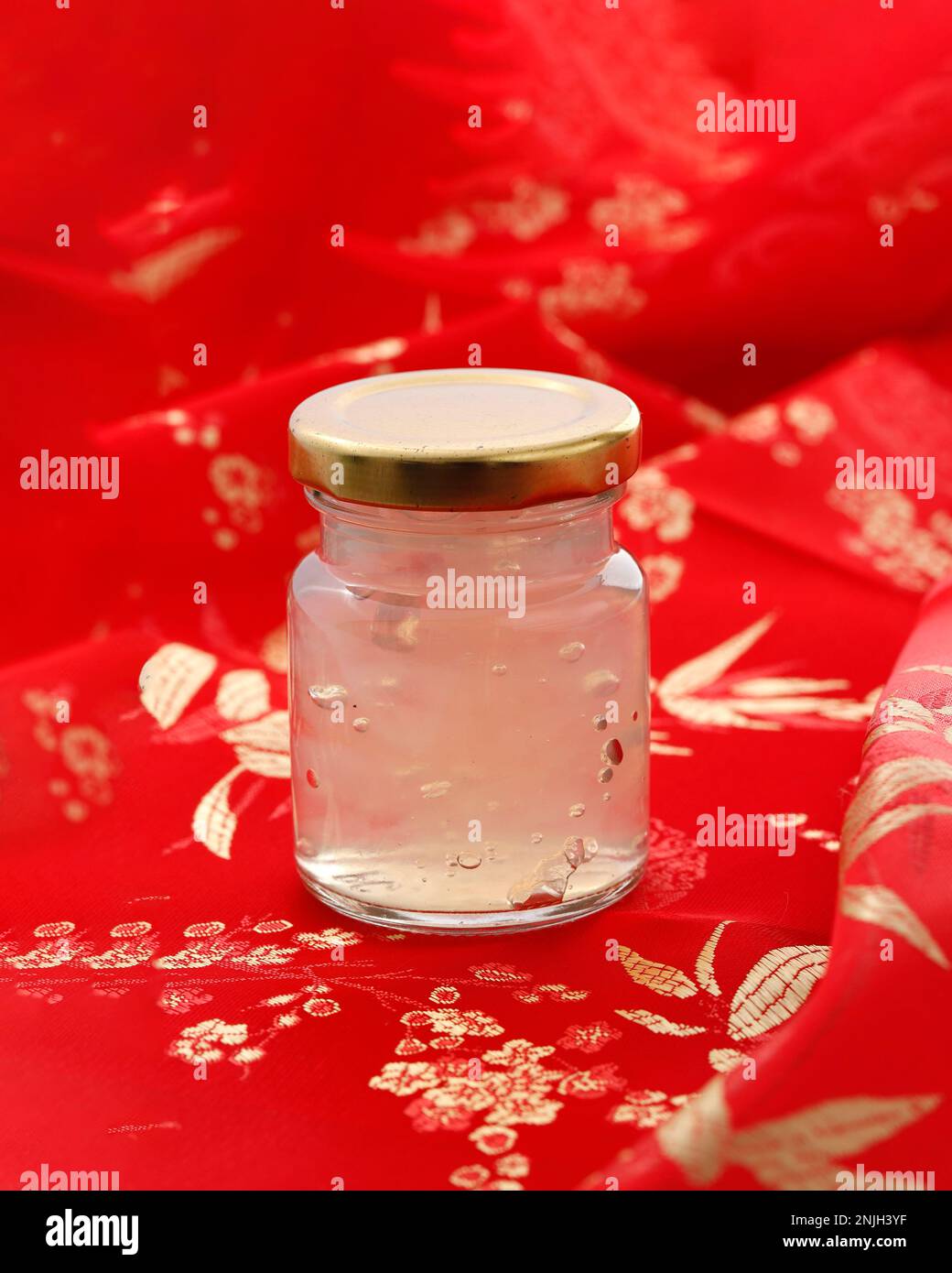 Bird Nest Concentrate Drink, Royal Bird Nest in the Bottle. Ready to ...