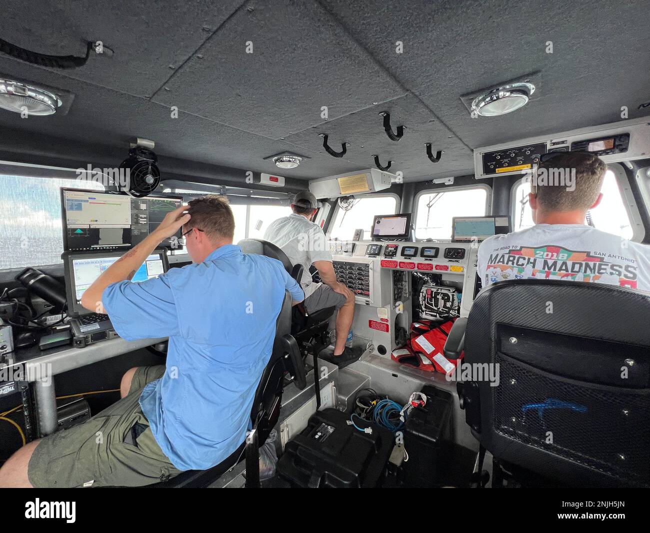 Multi beam echo sounder hi-res stock photography and images - Alamy