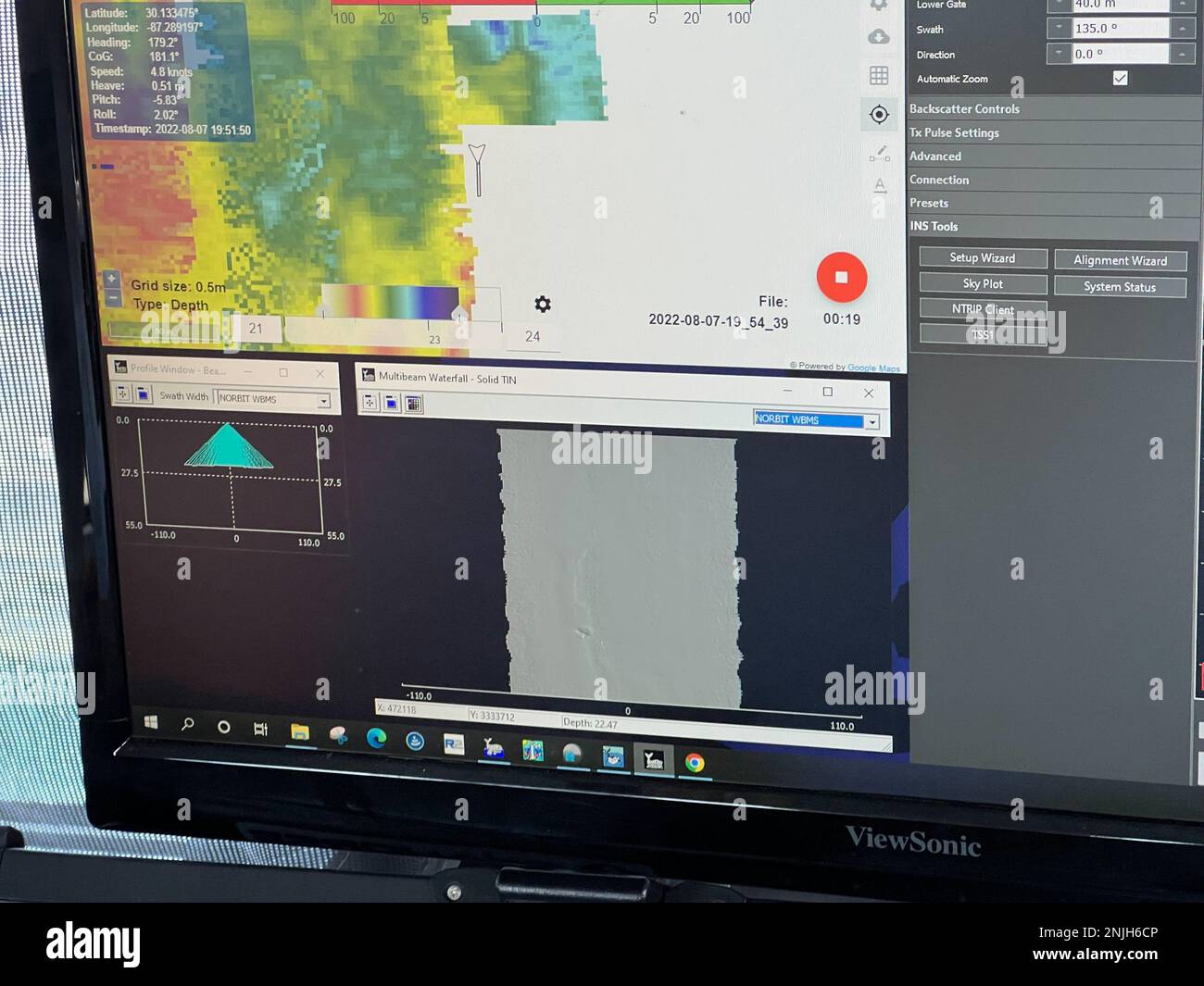 STENNIS SPACE CENTER, Miss.— Fleet Survey Team (FST) Sailors and a Civilian conducted five ...