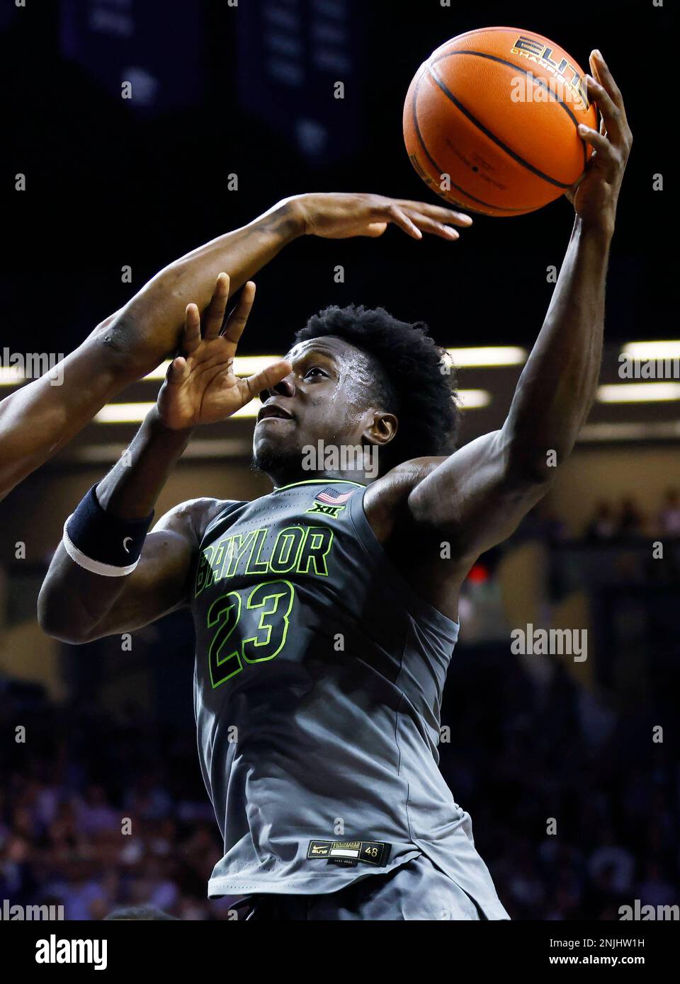Baylor forward Jonathan Tchamwa Tchatchoua attempts to score against ...
