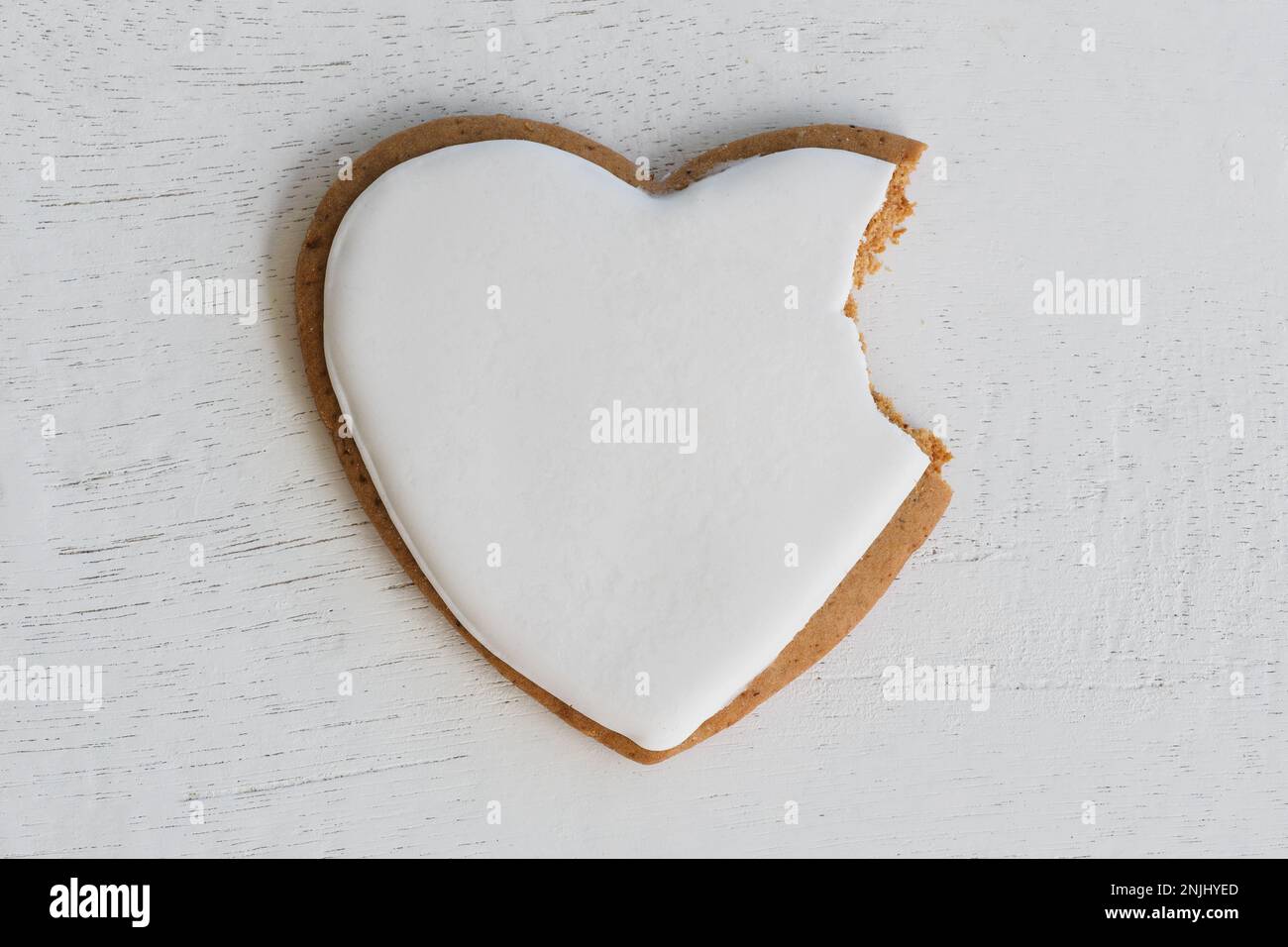 Heart shaped bite hi-res stock photography and images - Alamy