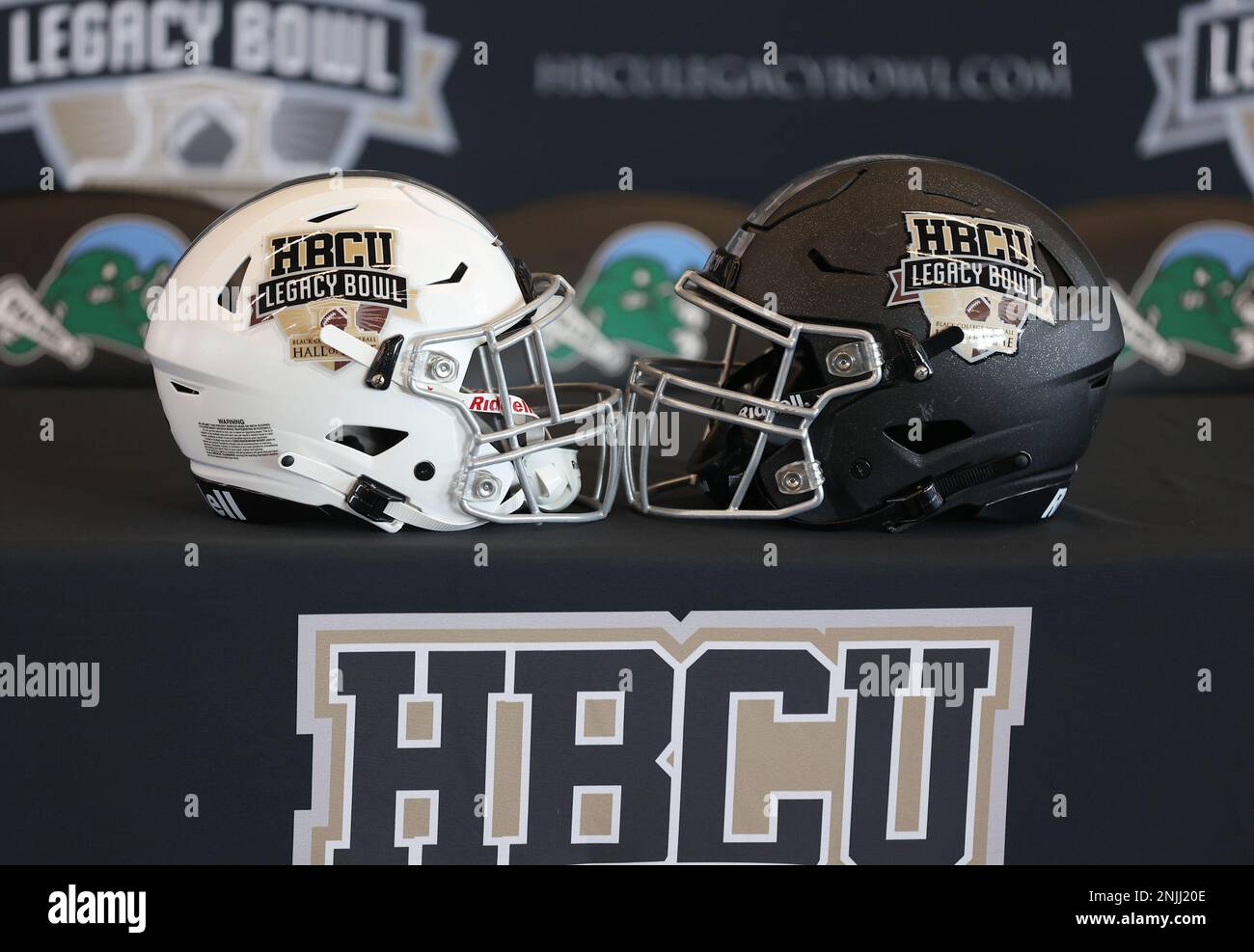 New Orleans, USA. 22nd Feb, 2023. The helmets of the two teams are on ...