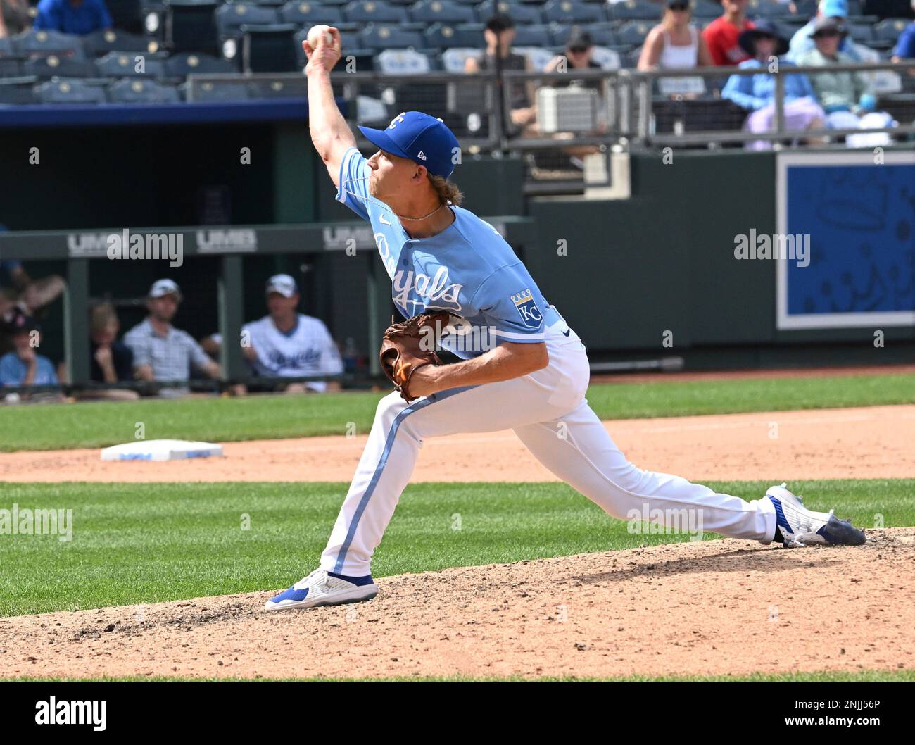 KANSAS CITY, MO - AUGUST 07: Kansas City Royals pitcher Luke Weaver (26 ...