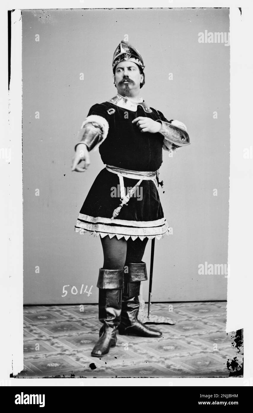 Mazzolini hi-res stock photography and images - Alamy