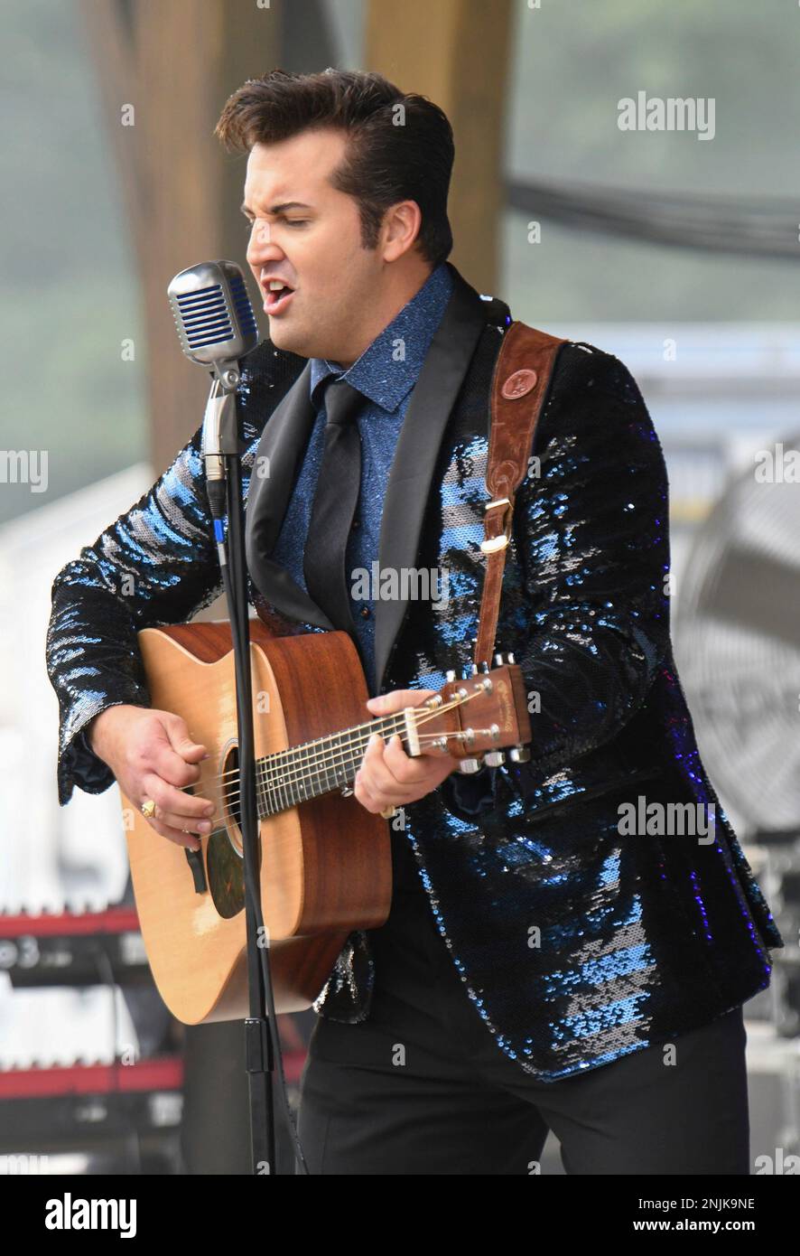 Elvis tribute artist Brandon Bennett, of Ponchatoula, La., performs ...