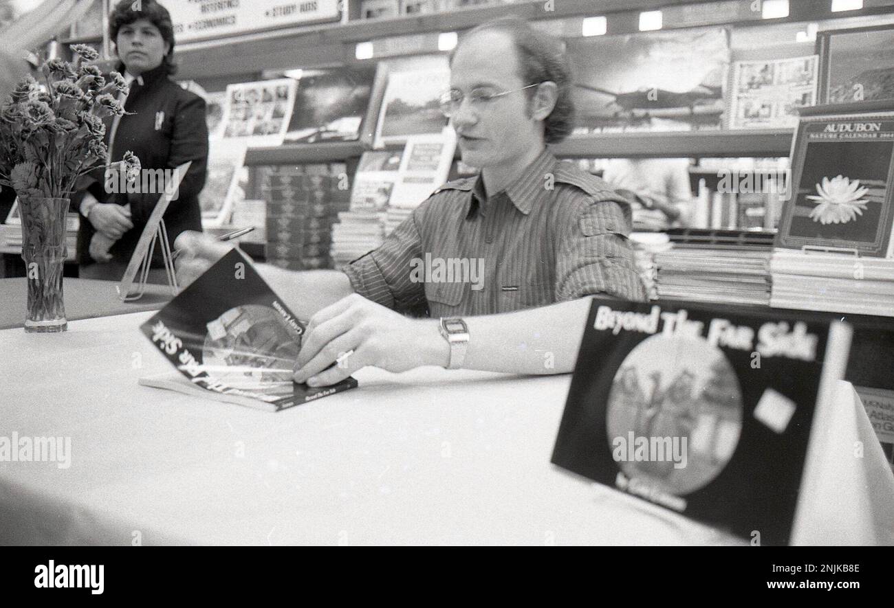 Cartoonist Gary Larson at a book signing, September 30, 1983 (Mike ...