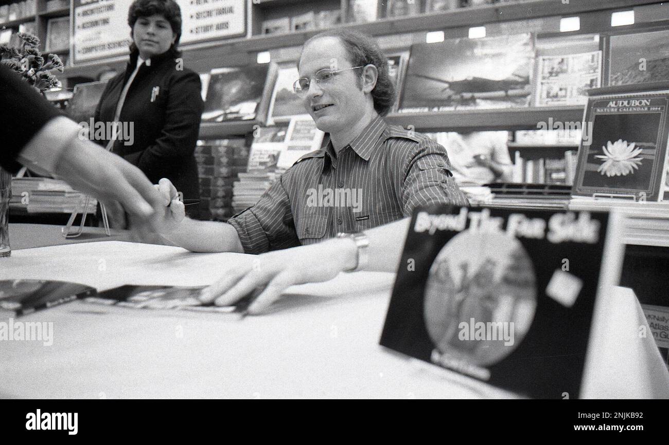Cartoonist Gary Larson at a book signing, September 30, 1983 (Mike ...