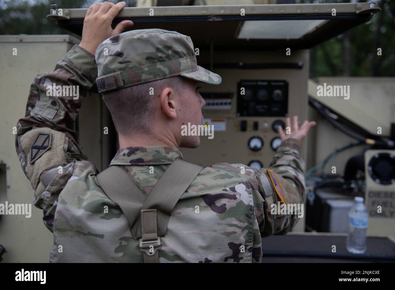 115th field signal battalion hi-res stock photography and images - Alamy