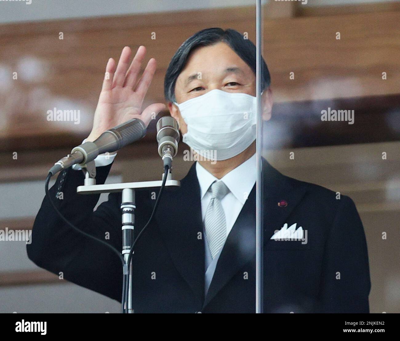 Japanese Emperor Naruhito appears on the balcony of the Chowaden ...