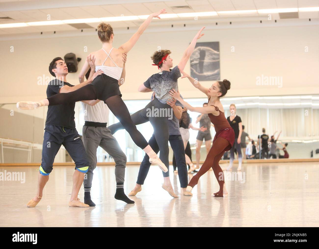 Jennifer Stahl Ballet