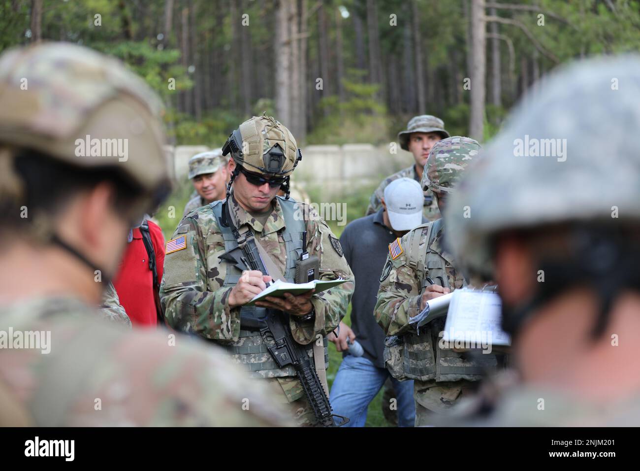 525th Expeditionary Military Intelligence Brigade held the ...