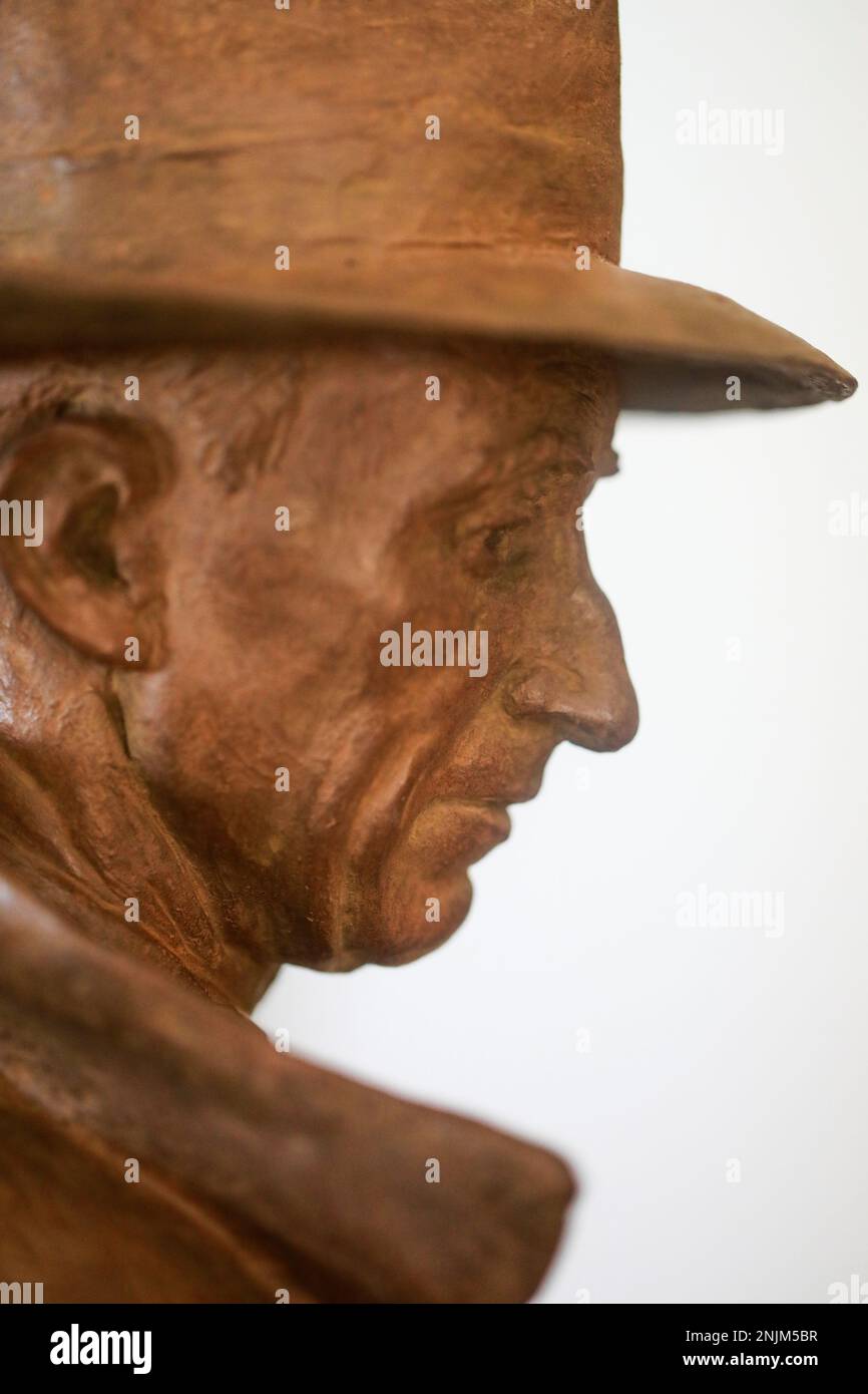 A bronze statue of Harry Bridges sits in Richard Meade's house in San ...