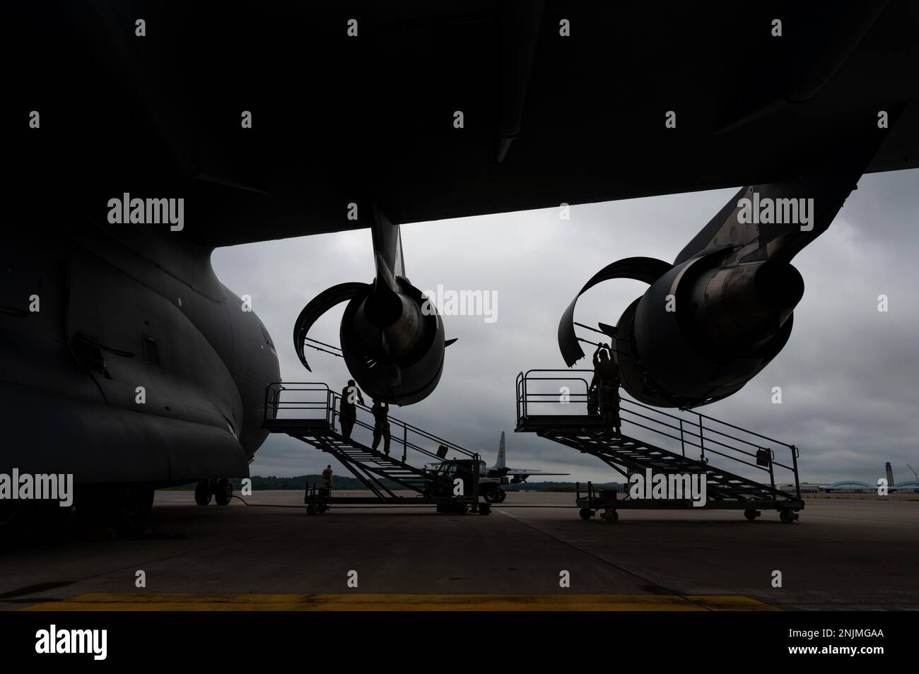 Airmen assigned to the 911th Aircraft Maintenance Squadron conduct ...