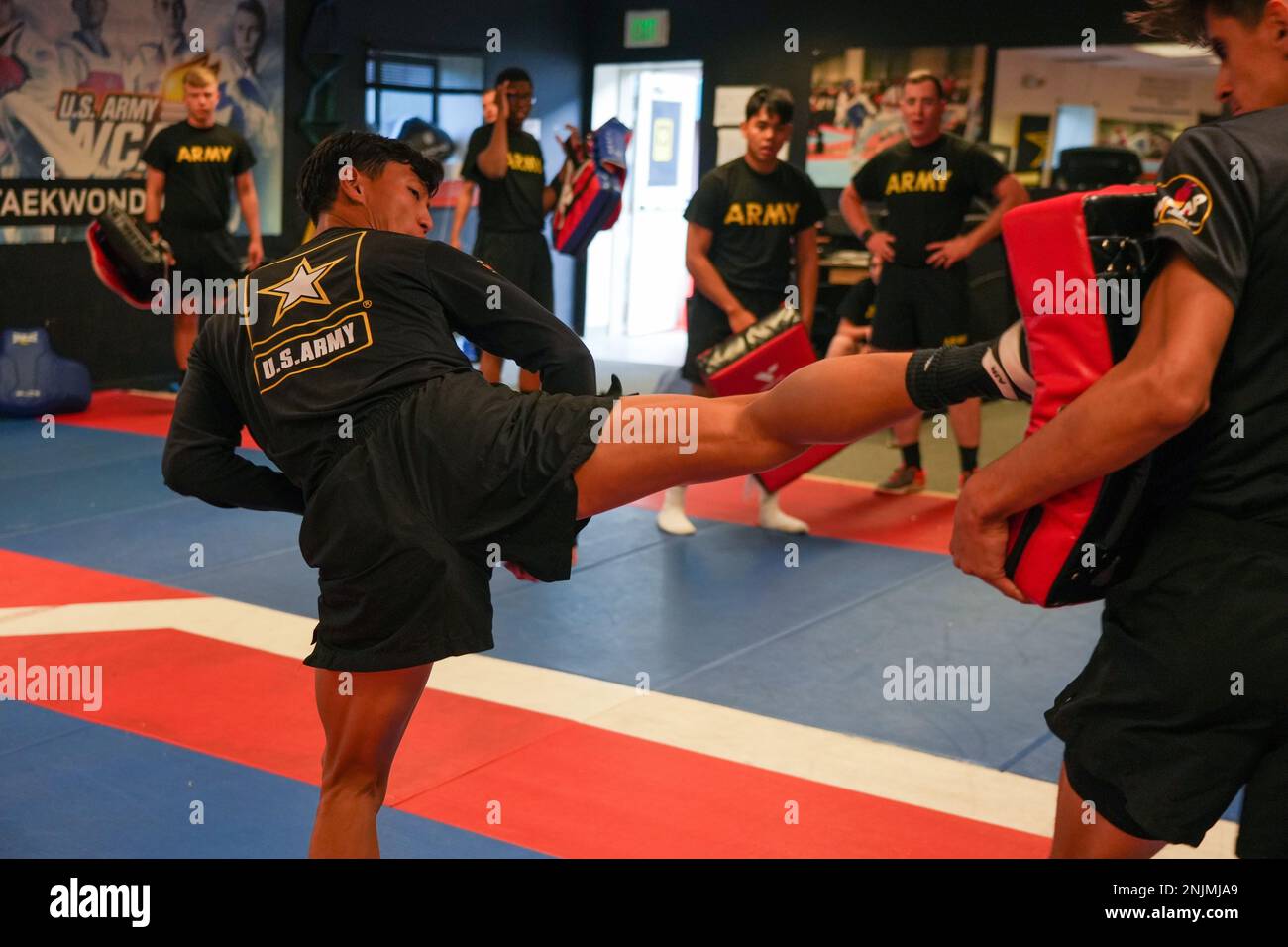 Soldier-athletes assigned to the World Class Athlete Program host a ...