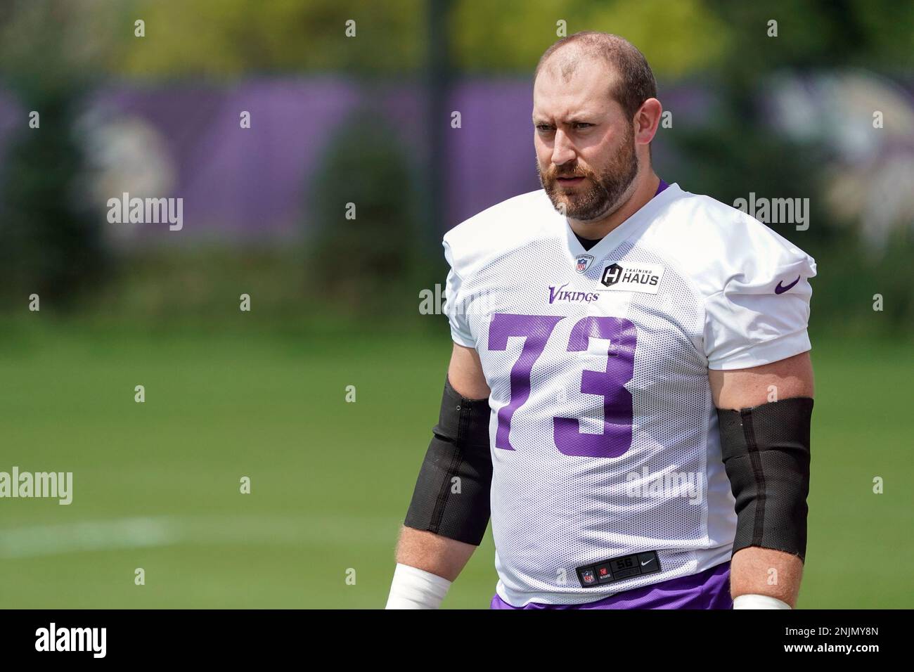 EAGAN, MN - JULY 27: Minnesota Vikings offensive guard Jesse Davis (73 ...